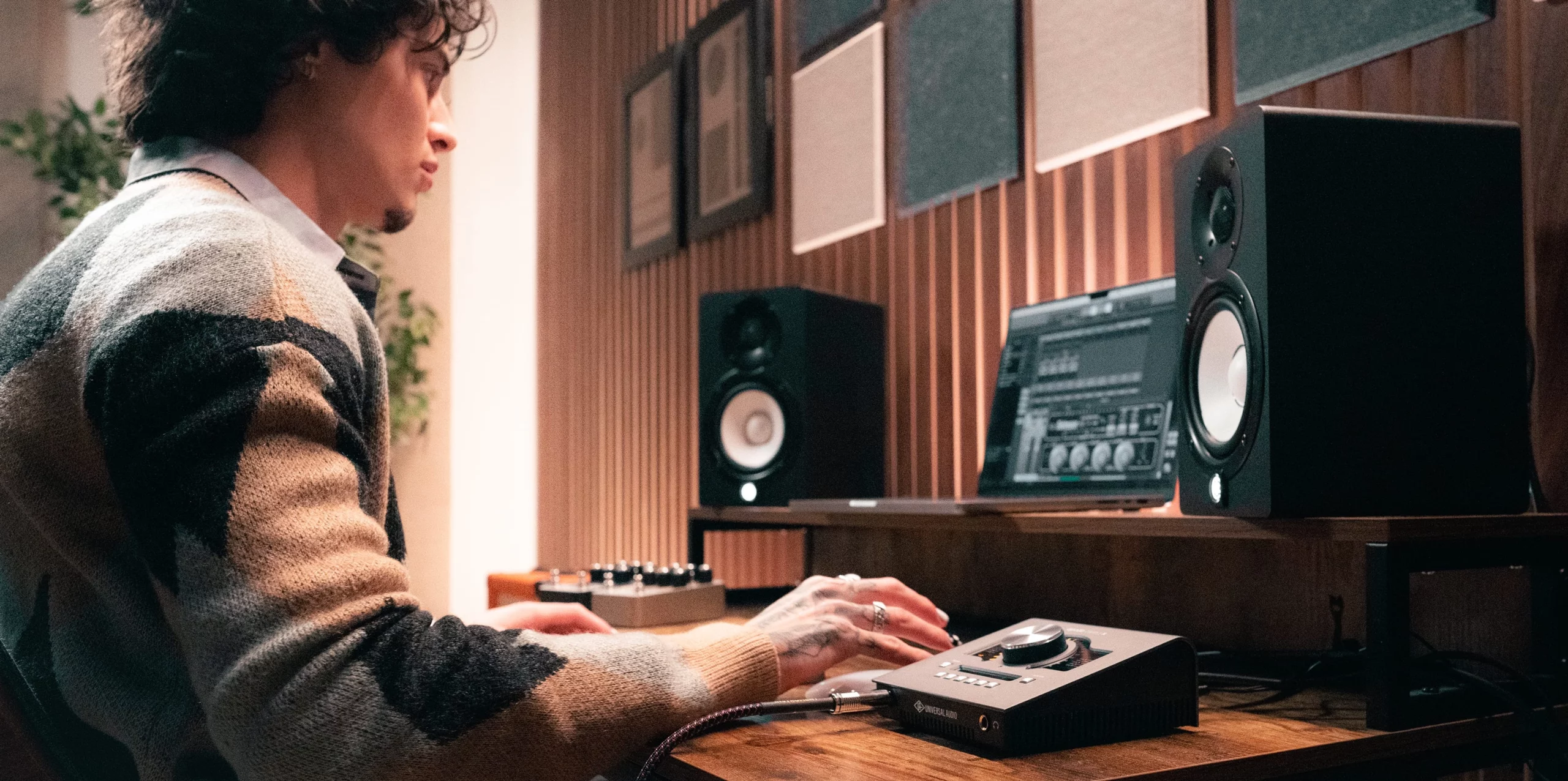 Universal Audio Apollo Twin X DUO Interfaz de Audio 10×6 Thunderbolt 3 ...